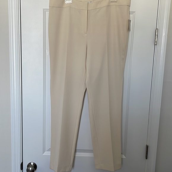 Kasper | Pants & Jumpsuits | Kasper Ivory Straight Leg Pants | Poshmark